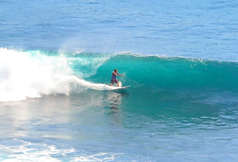 Les belles plages de surf au sud-ouest de Bali